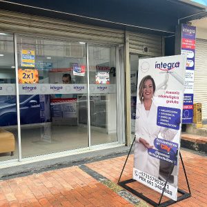 QUIÉNES SOMOS - Integra Salud Oral